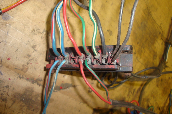 Bonnet connector and connector block diagram - E-Type - Jag-lovers Forums