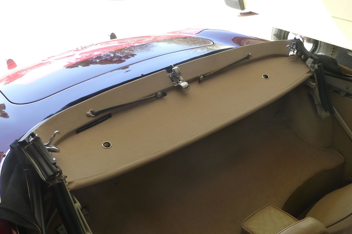 How Does the Original Boot Cover Snap On Behind the Seats? - E-Type ...