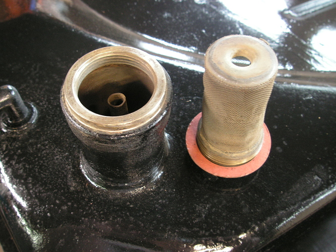 Fuel tank bottom plug leak - XK - Jag-lovers Forums
