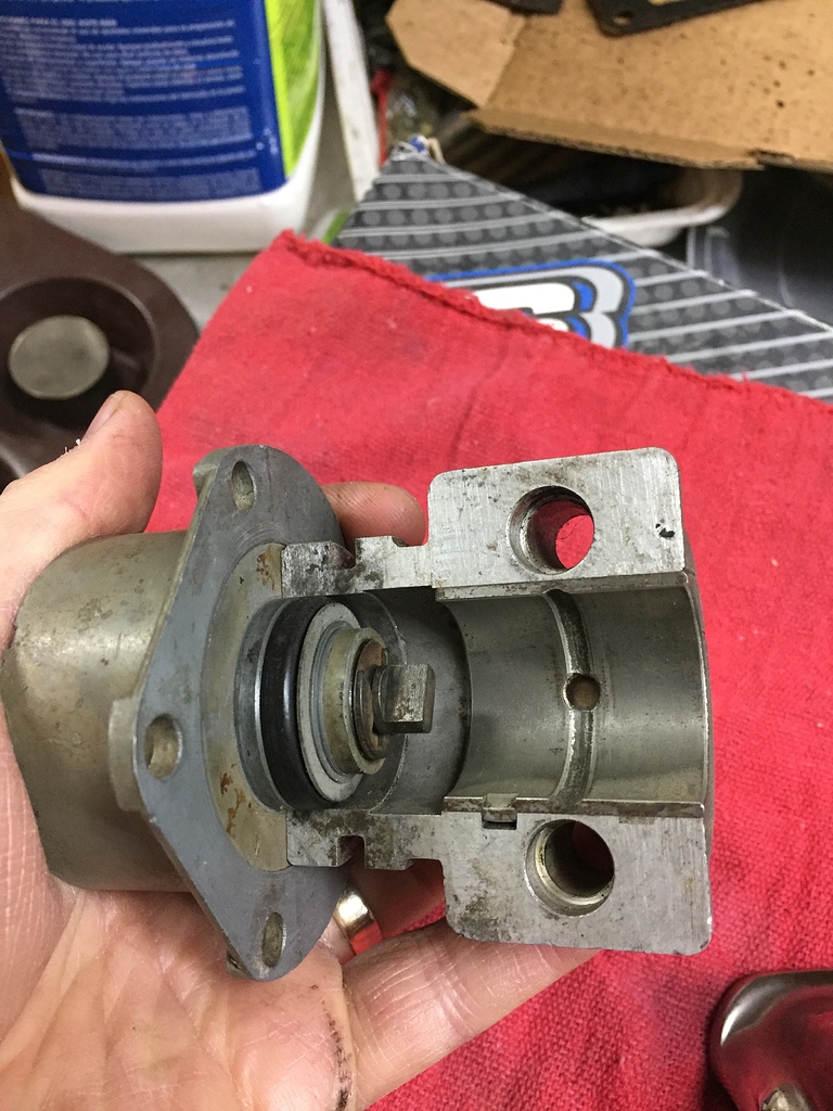 Mounting tach gen on late XK (XJ) head - E-Type - Jag-lovers Forums