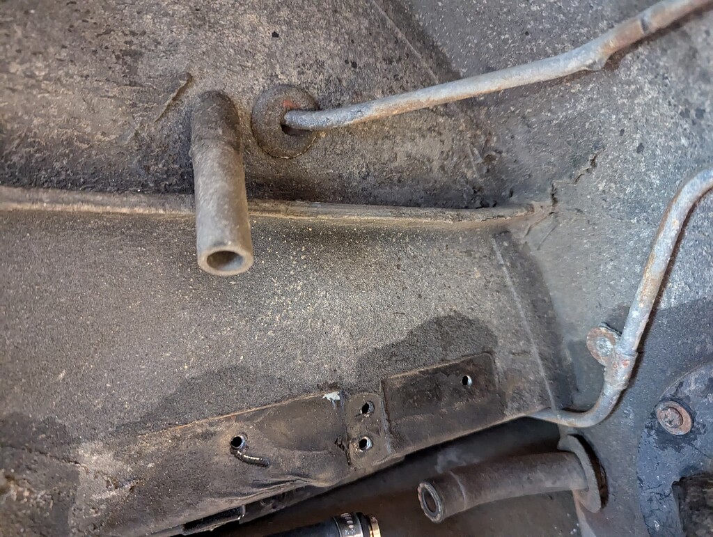 Rear wheel well drains - XJ - Jag-lovers Forums