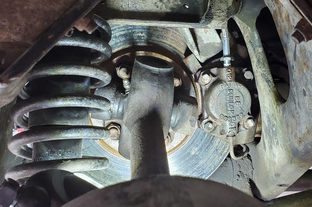 Moss Remote Rear Brake Bleeders - E-Type - Jag-lovers Forums