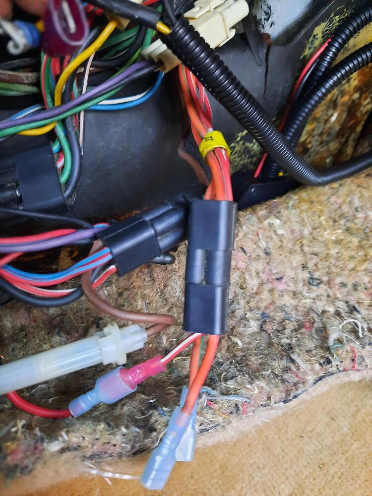 What is This Connector? - XJ - Jag-lovers Forums