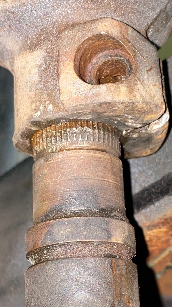 Steering Rack Splined Shaft Frozen In Column Lower U-Joint - E-Type ...