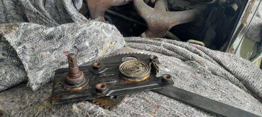 Window winder installation - Pre-XK - Jag-lovers Forums