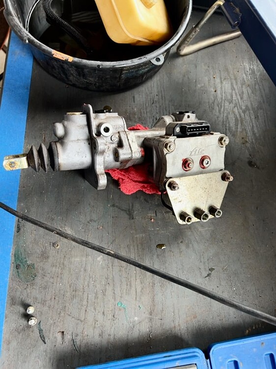 Brake Master Cylinder 1991 XJS - XJ-S - Jag-lovers Forums