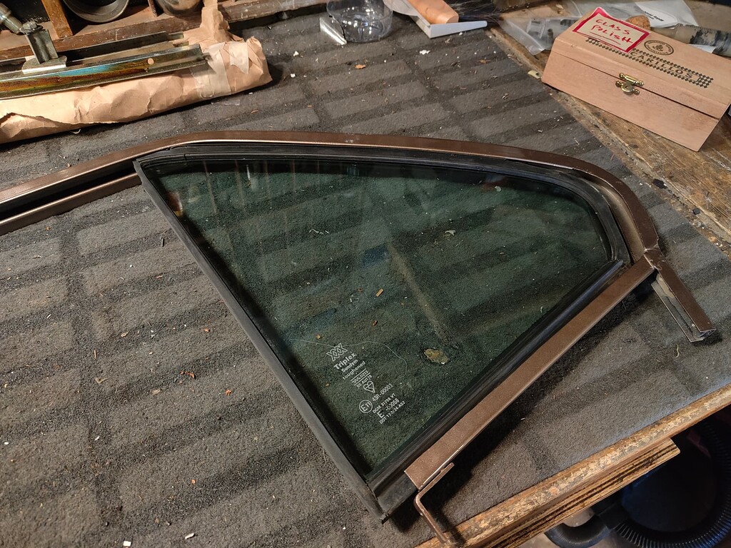 Rear Quarter Window Install? - XJ - Jag-lovers Forums