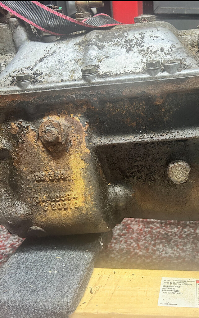 S2 gearbox(es) oil filler plugs and lock tagged bolt - E-Type - Jag ...