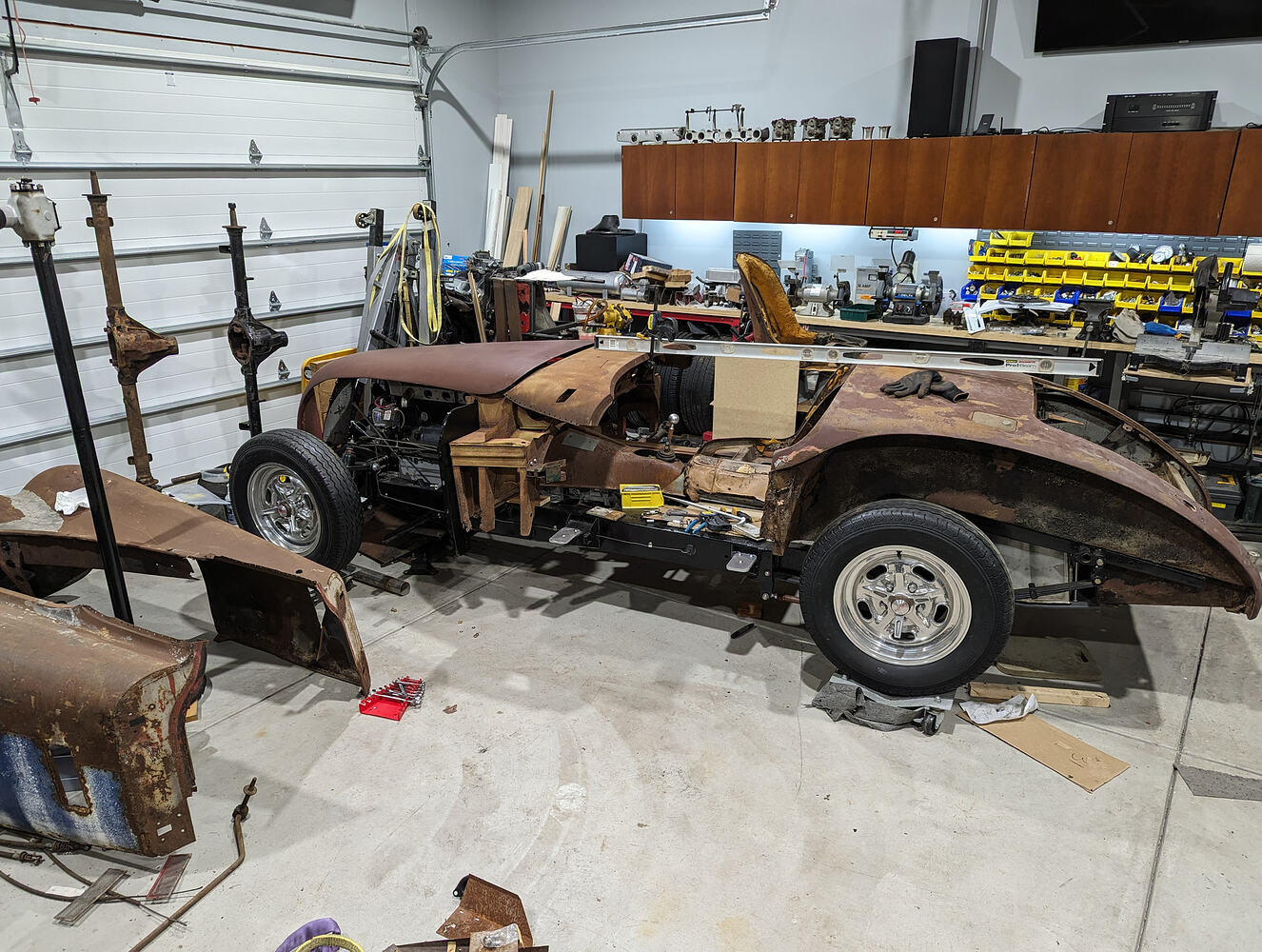 Early 3.8 engine with twin plug, wide angle race head, and dry sump ...