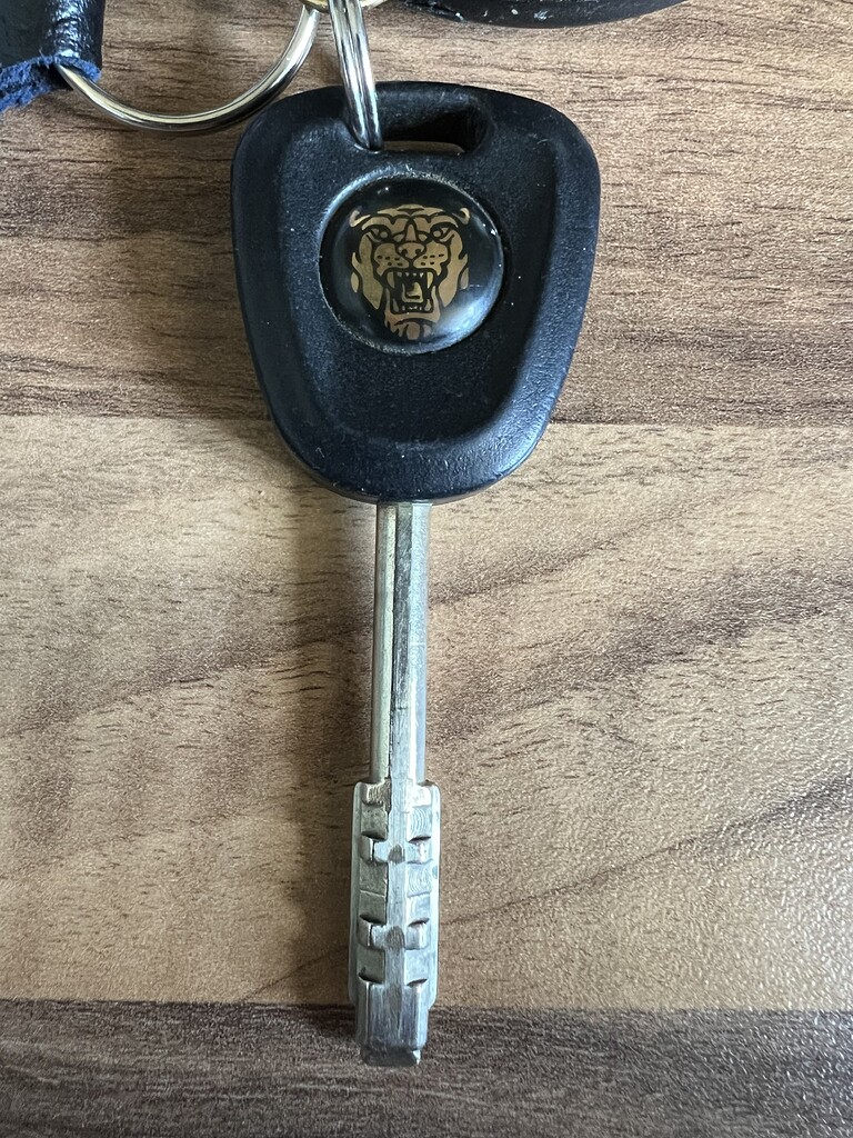 Key info required - X300 - Jag-lovers Forums