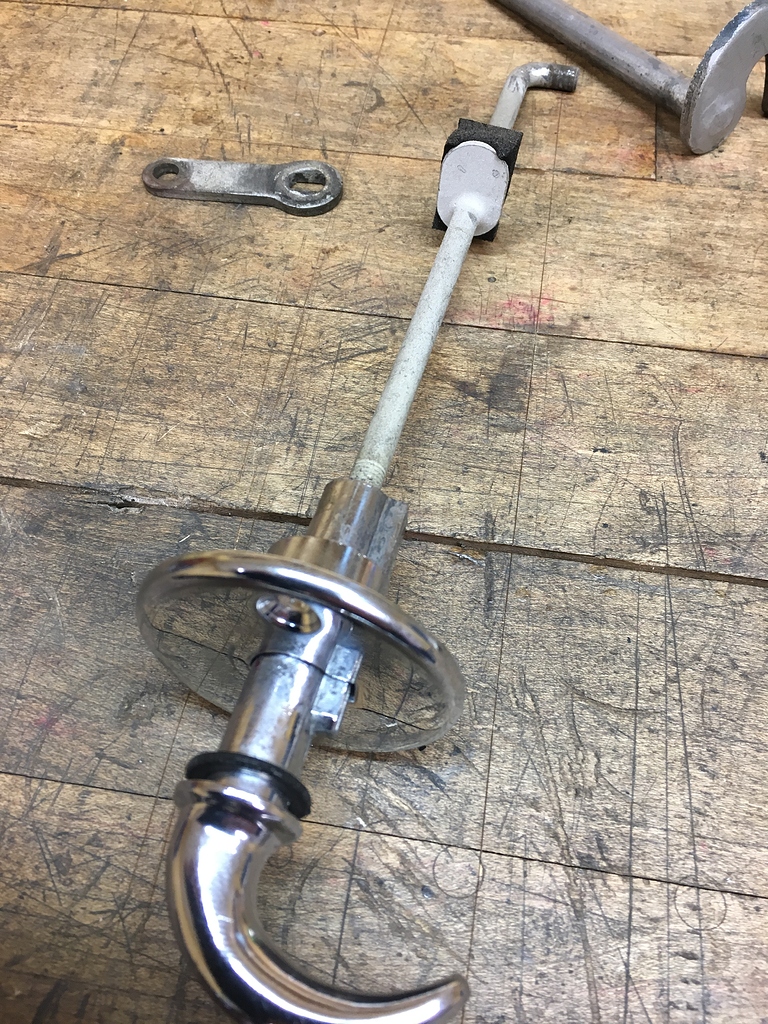 Bonnet latch seal - E-Type - Jag-lovers Forums