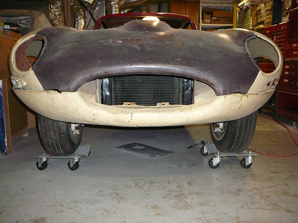 Bonnet Refurbishment On A 1962-63 3.8 E-type FHC - E-Type - Jag-lovers ...