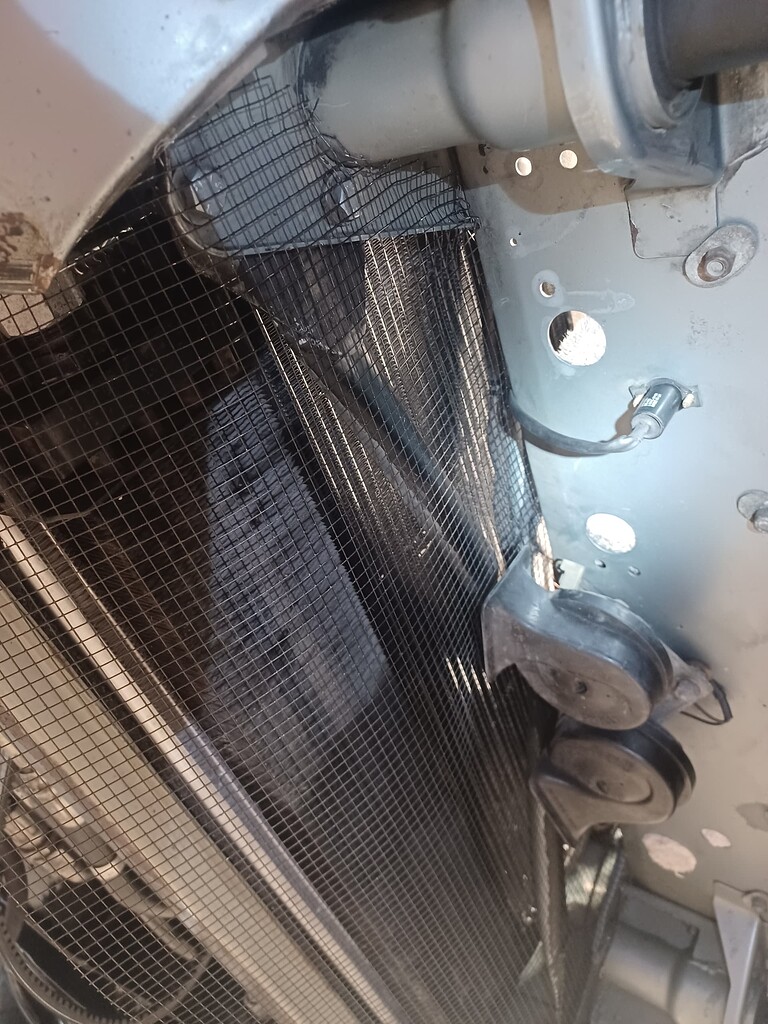 Radiator blocked by debris CURE - XJ-S - Jag-lovers Forums