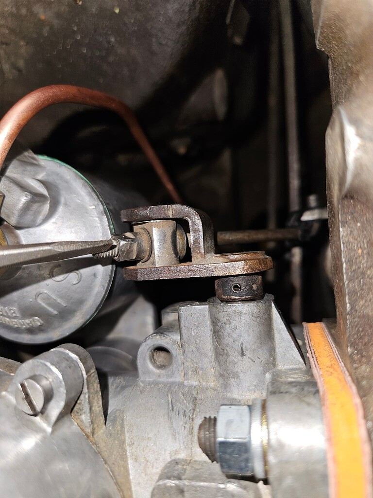 Solved Question - Saloons - Jag-lovers Forums