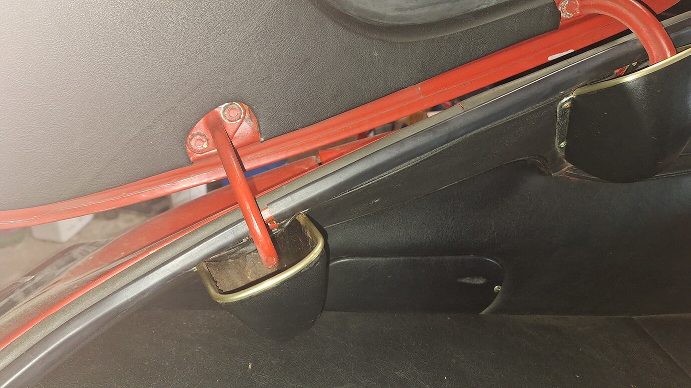 Rear hatch seal fitment and leatherette/vinyl trim - E-Type - Jag ...