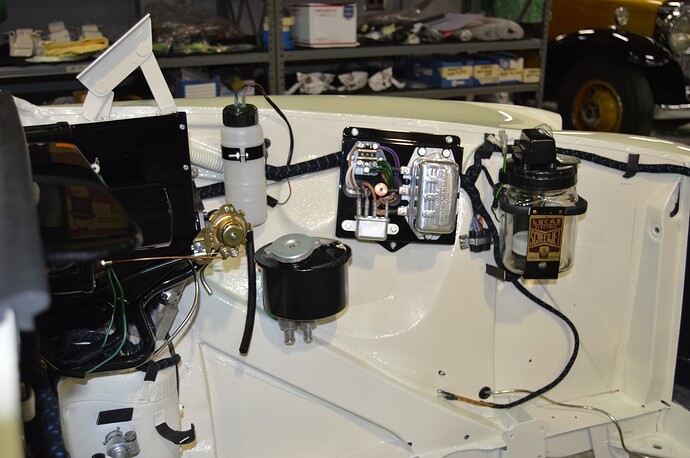 Routing Wiring Harnes / Fuel line Engine bay mk2 - Saloons - Jag-lovers Forums