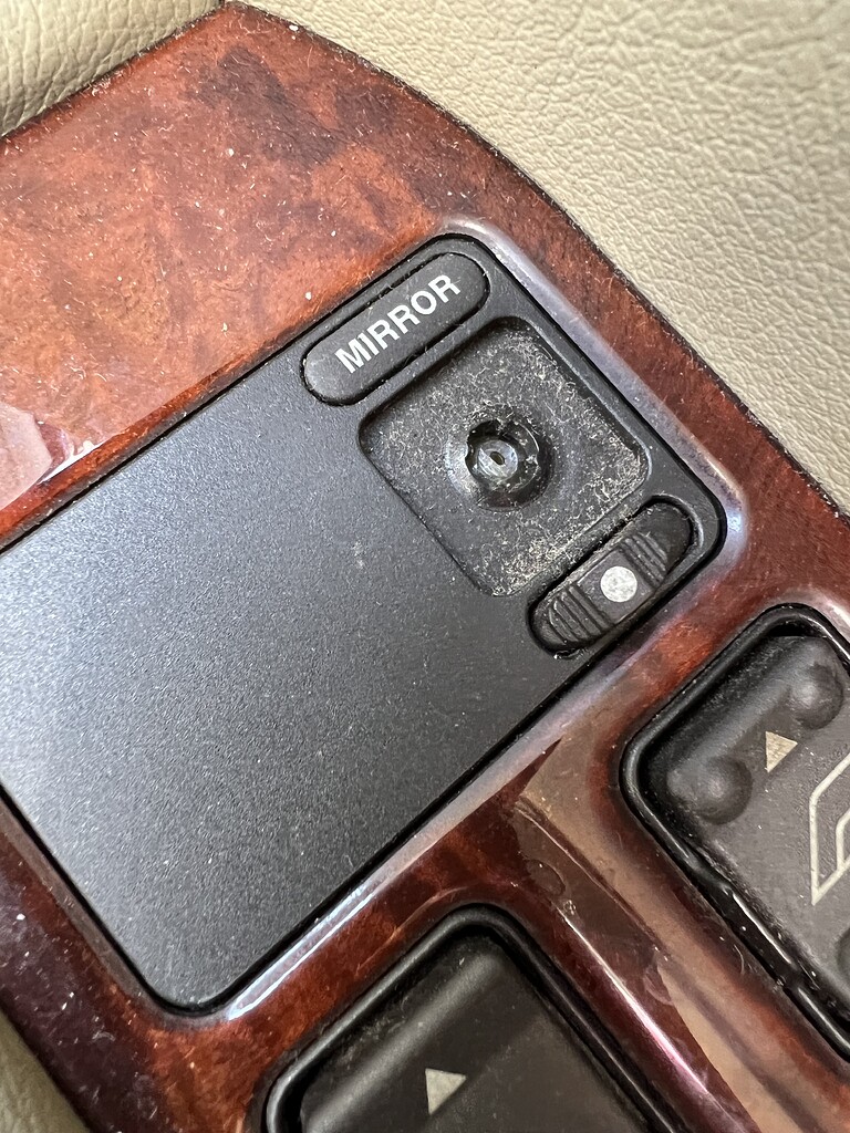 Wtb: x300 side mirror switch - X300 - Jag-lovers Forums