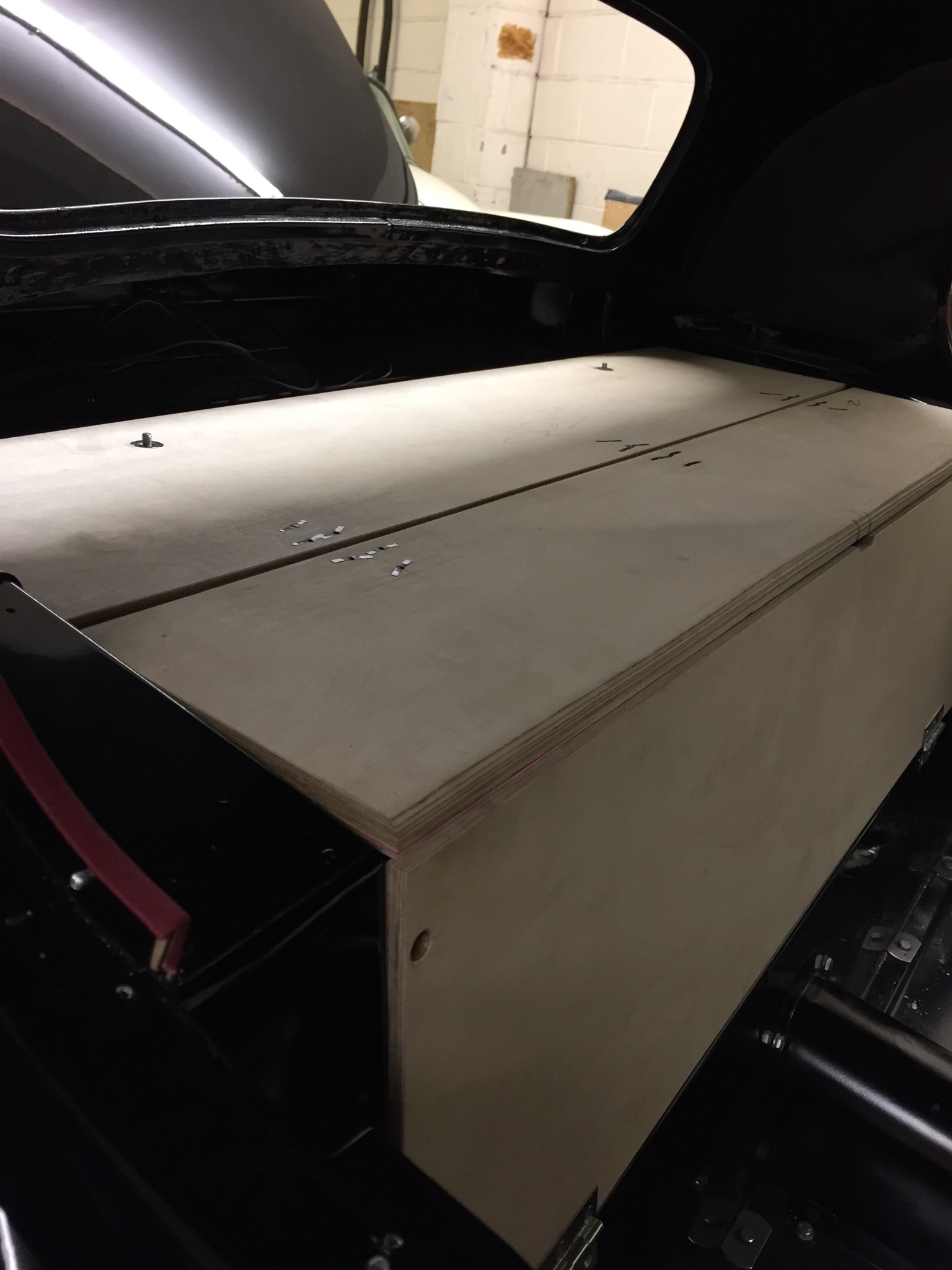 Lid on parcel box in 120 FHC - XK - Jag-lovers Forums