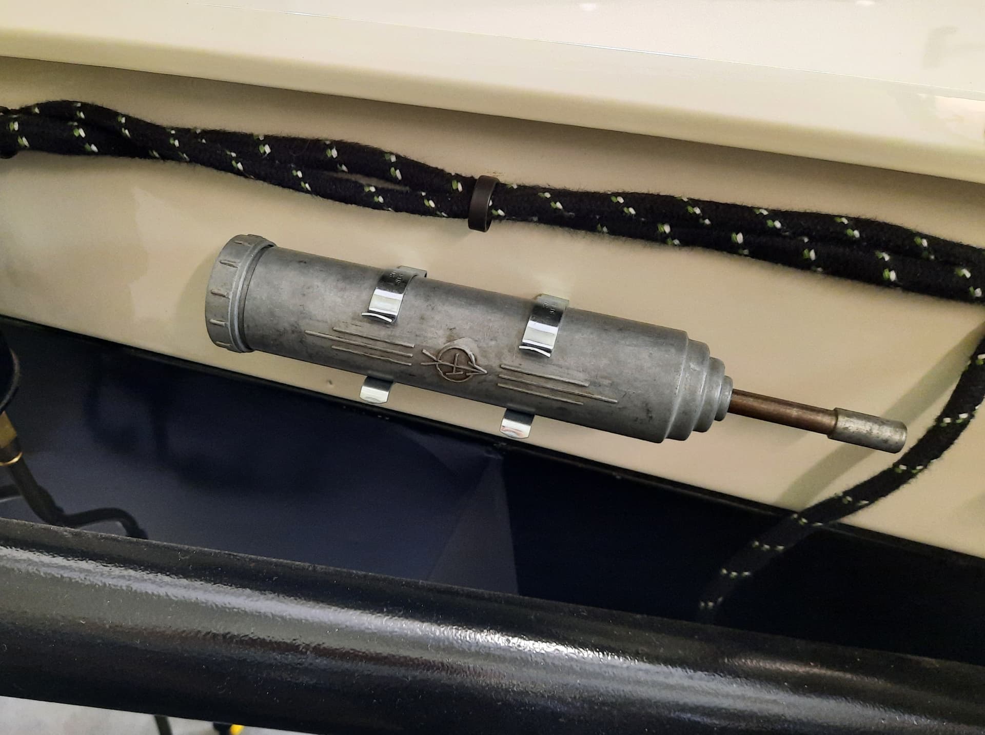 XK120 grease gun placement RHD - XK - Jag-lovers Forums