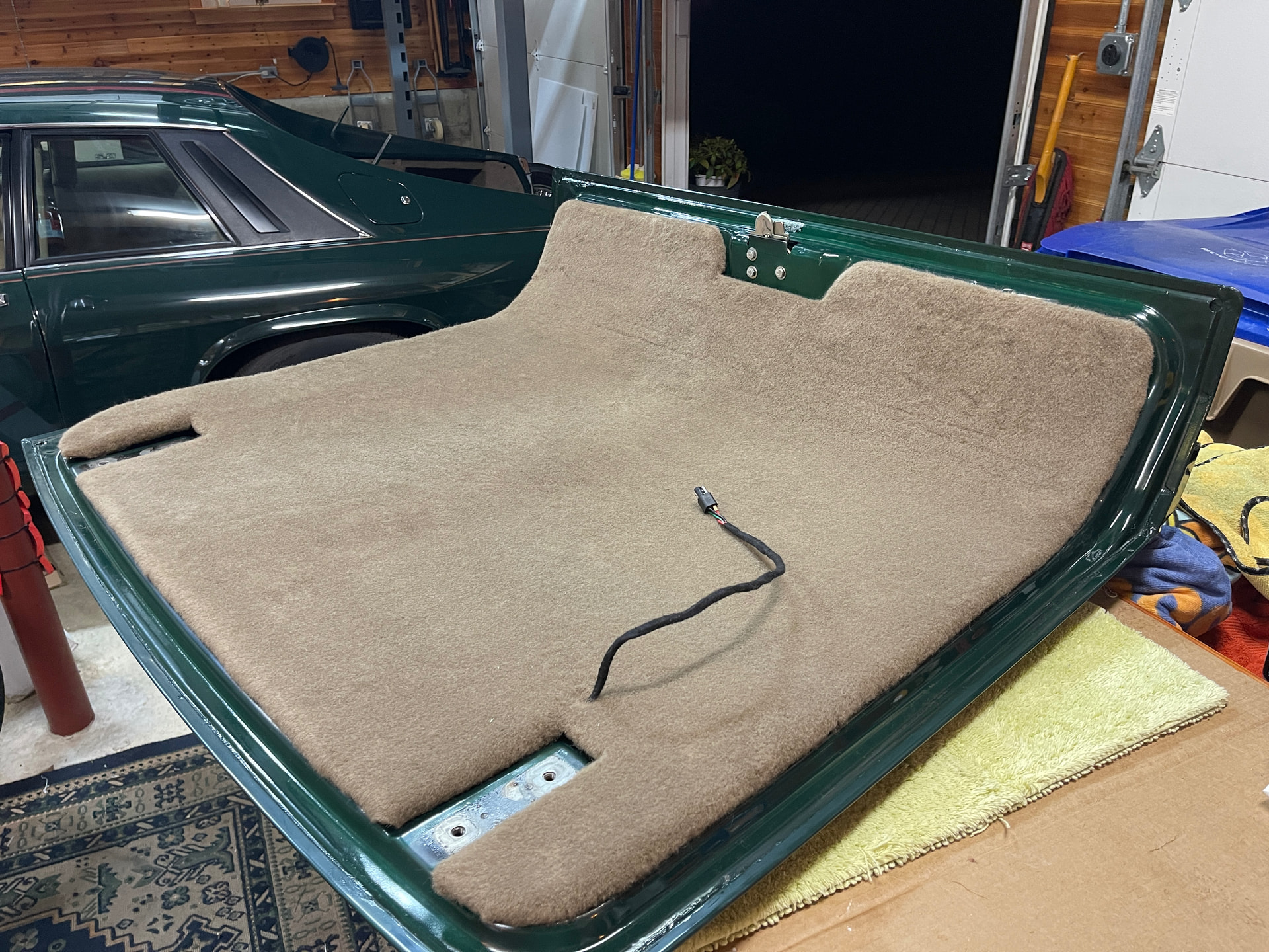 Rear trunk lid liner - XJ-S - Jag-lovers Forums