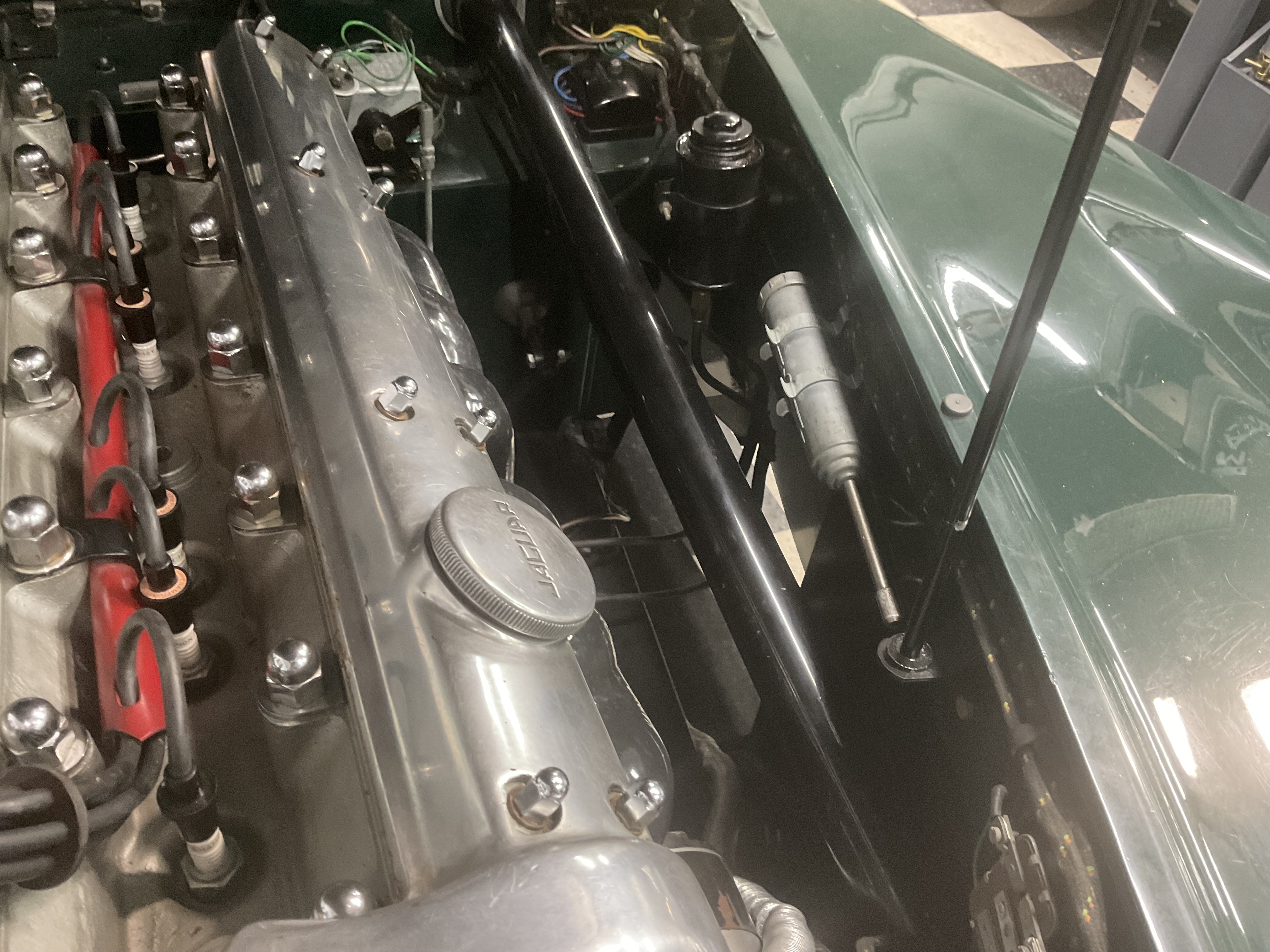 XK 120 overheating in traffic - XK - Jag-lovers Forums