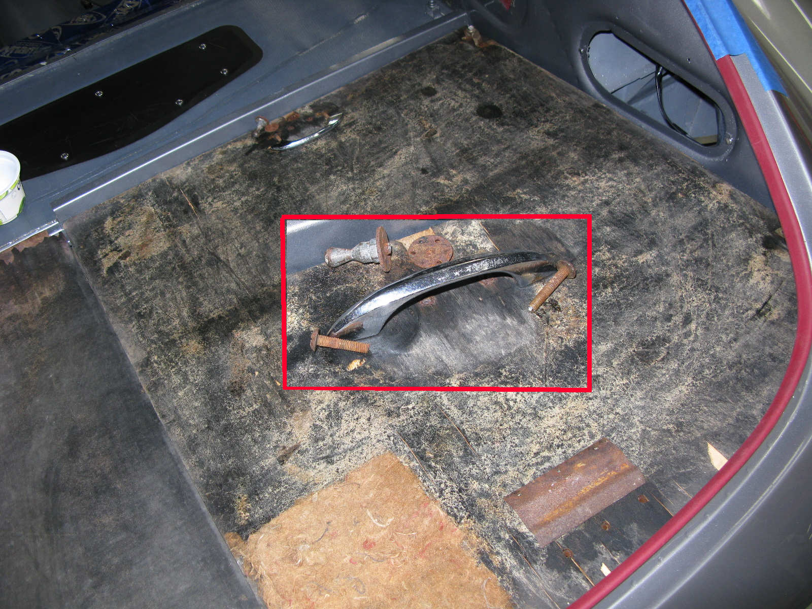 Boot Board Hardware Early 4.2 FHC - E-Type - Jag-lovers Forums