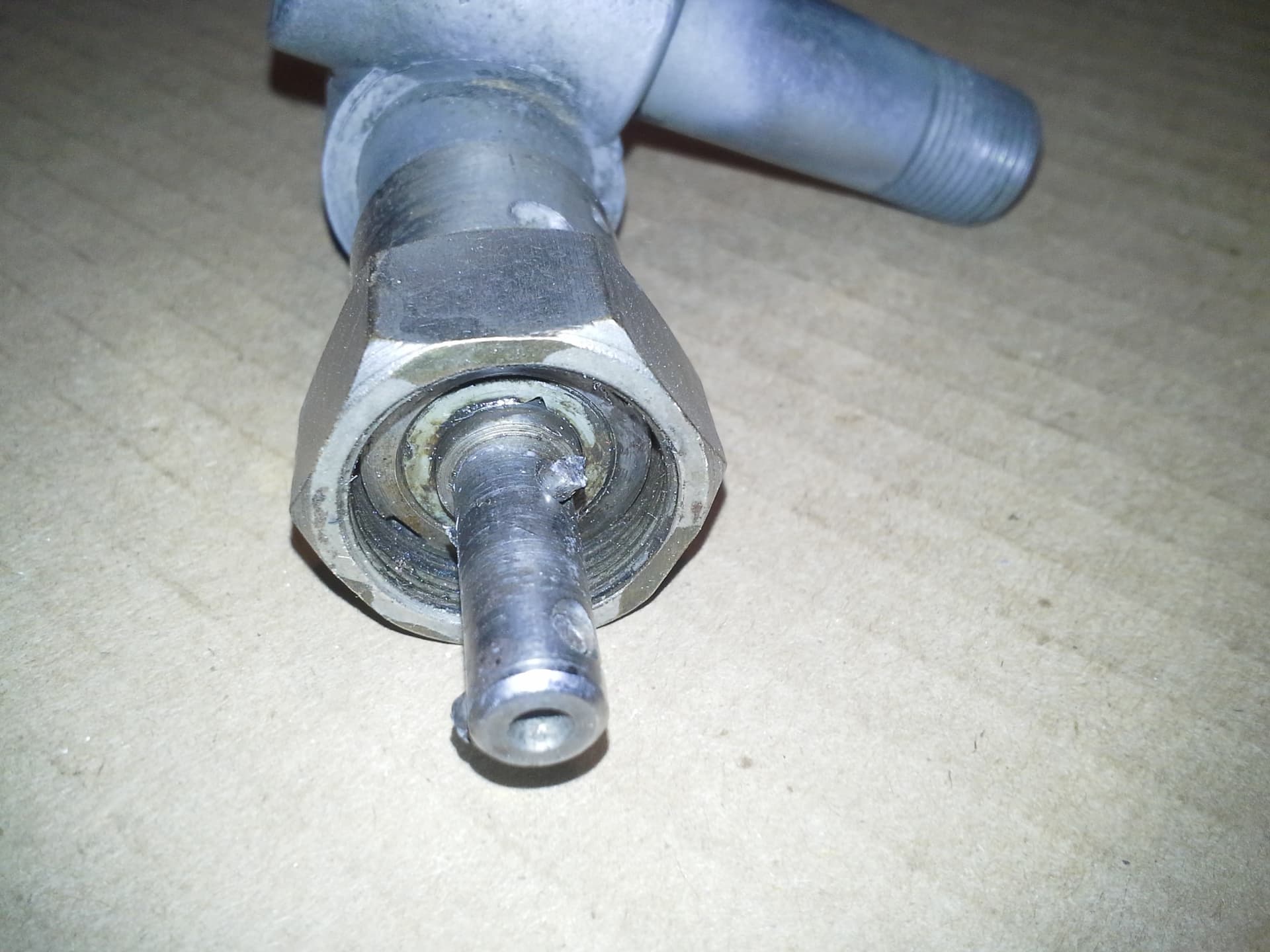 Speedometer Right Angle Drive gearbox - Pre-XK - Jag-lovers Forums