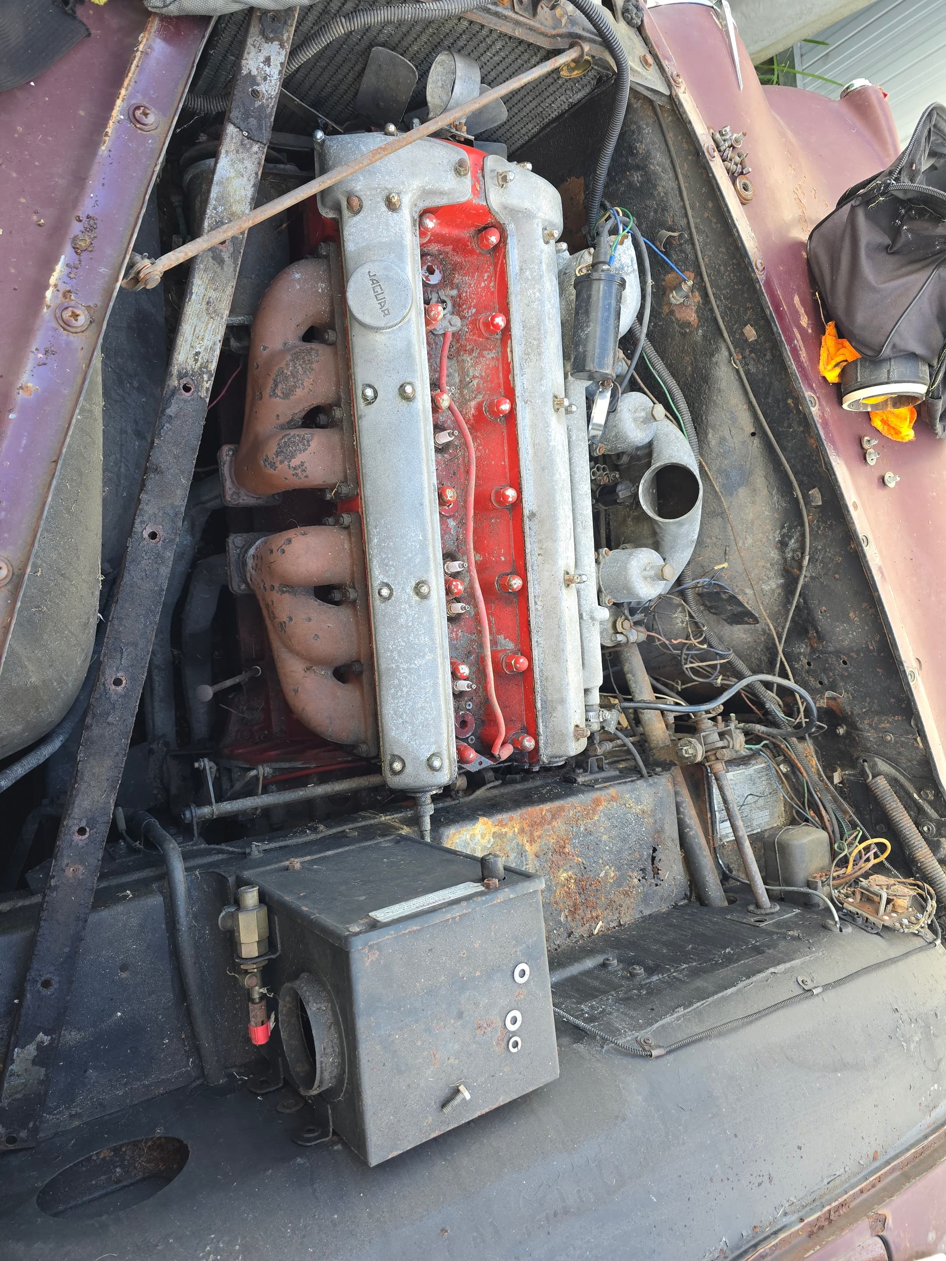 Engine parts or engine swap - Saloons - Jag-lovers Forums