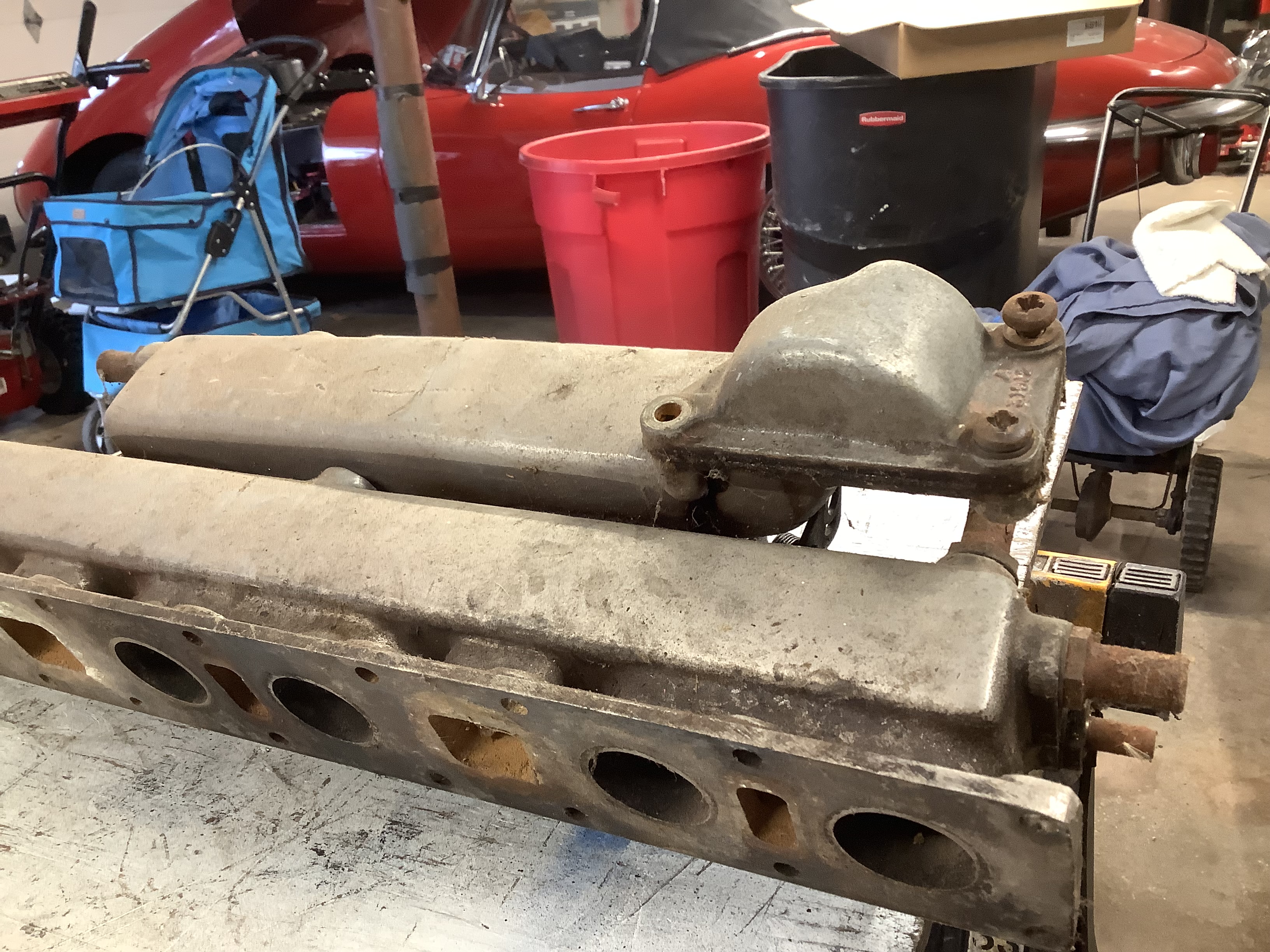 Right side manifold - E-Type - Jag-lovers Forums
