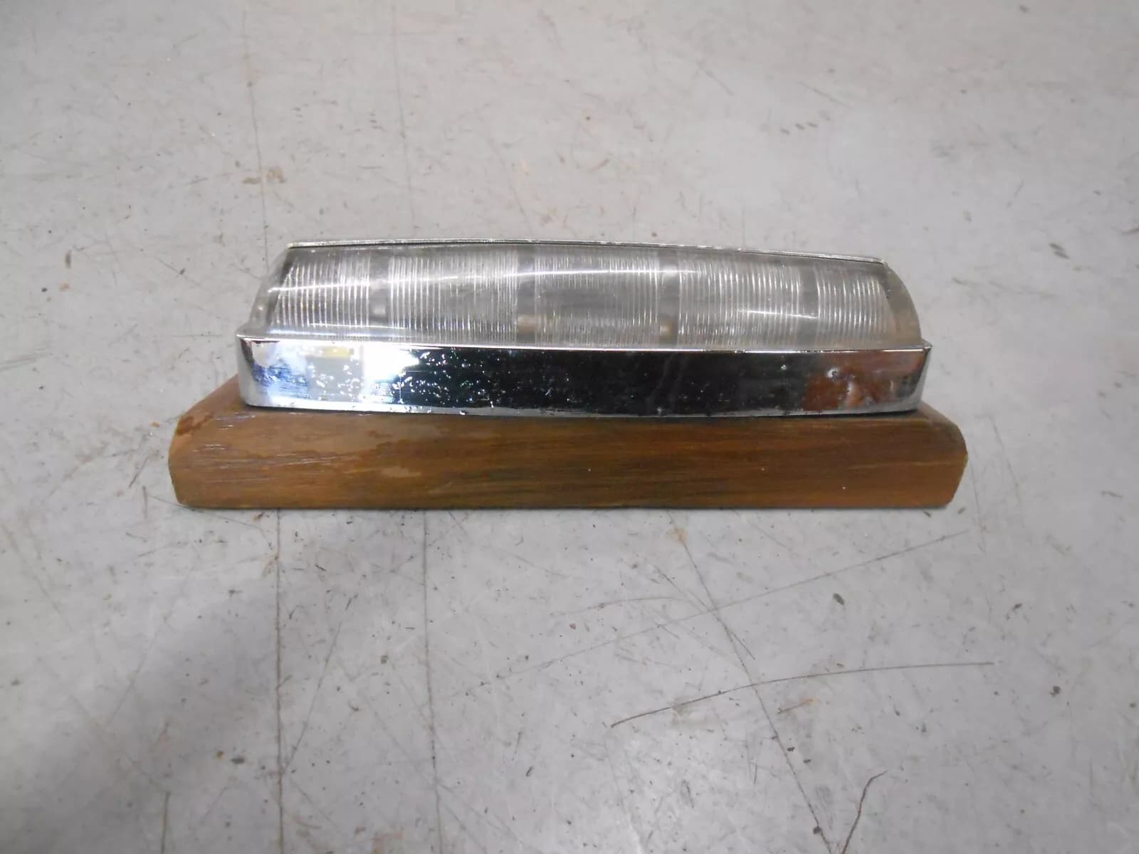 1960 Mk2 interior center post light cover - Saloons - Jag-lovers Forums