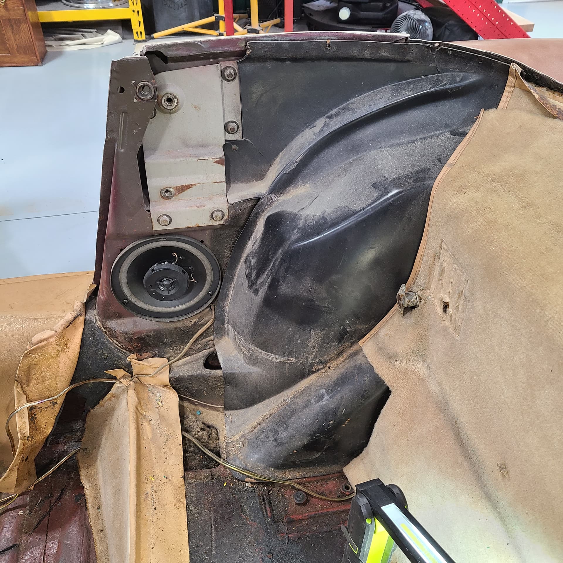 Series 3 OTS speaker and wheel arch panels question - E-Type - Jag ...