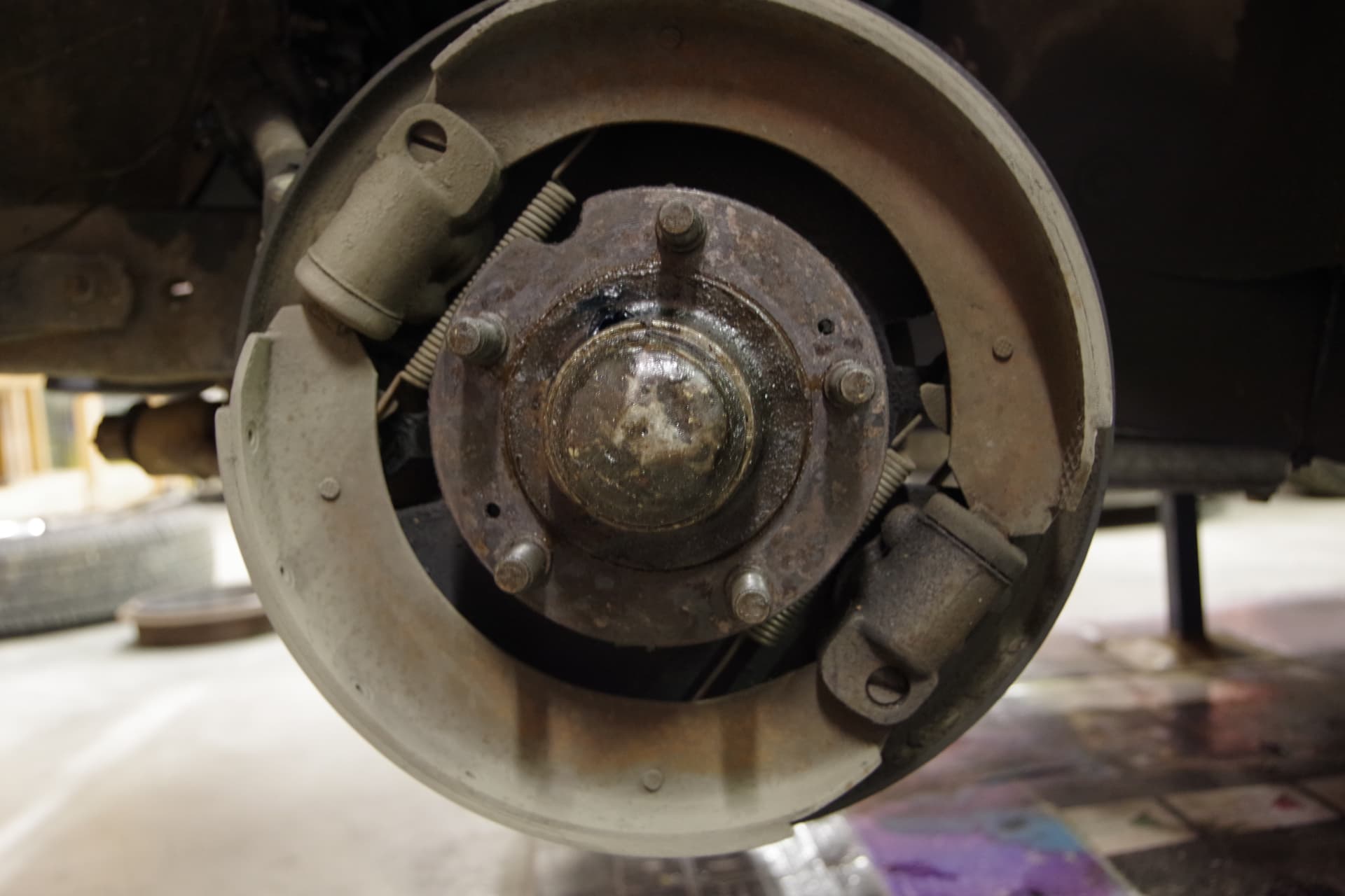 Brake shoes MKV - Pre-XK - Jag-lovers Forums