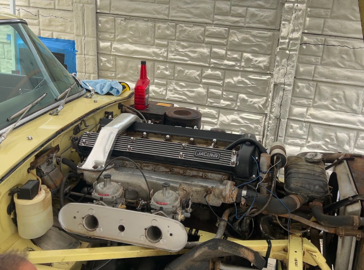 E Type 1967 with two Zenith carburetor? - E-Type - Jag-lovers Forums