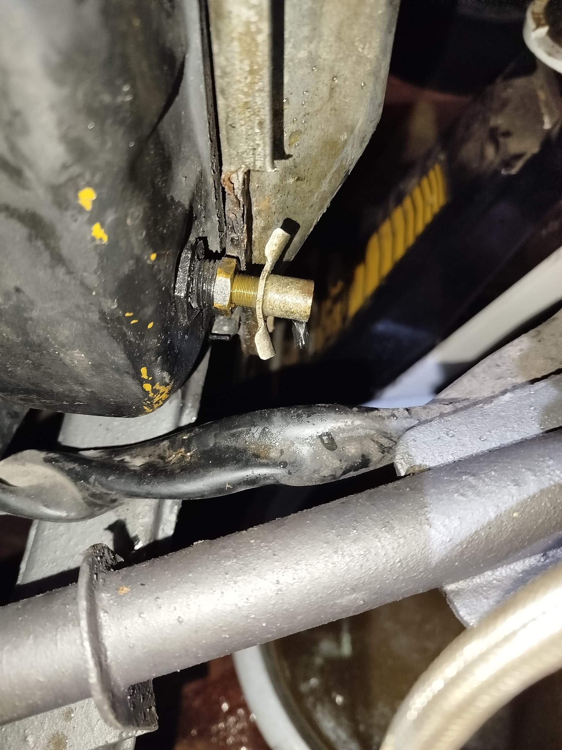 [SOLVED] How to seal a leaking radiator tap - E-Type - Jag-lovers Forums