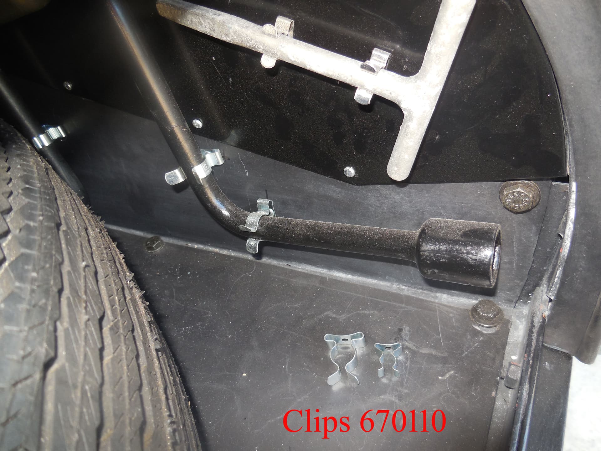 Terry clips in boot for tools - XK - Jag-lovers Forums