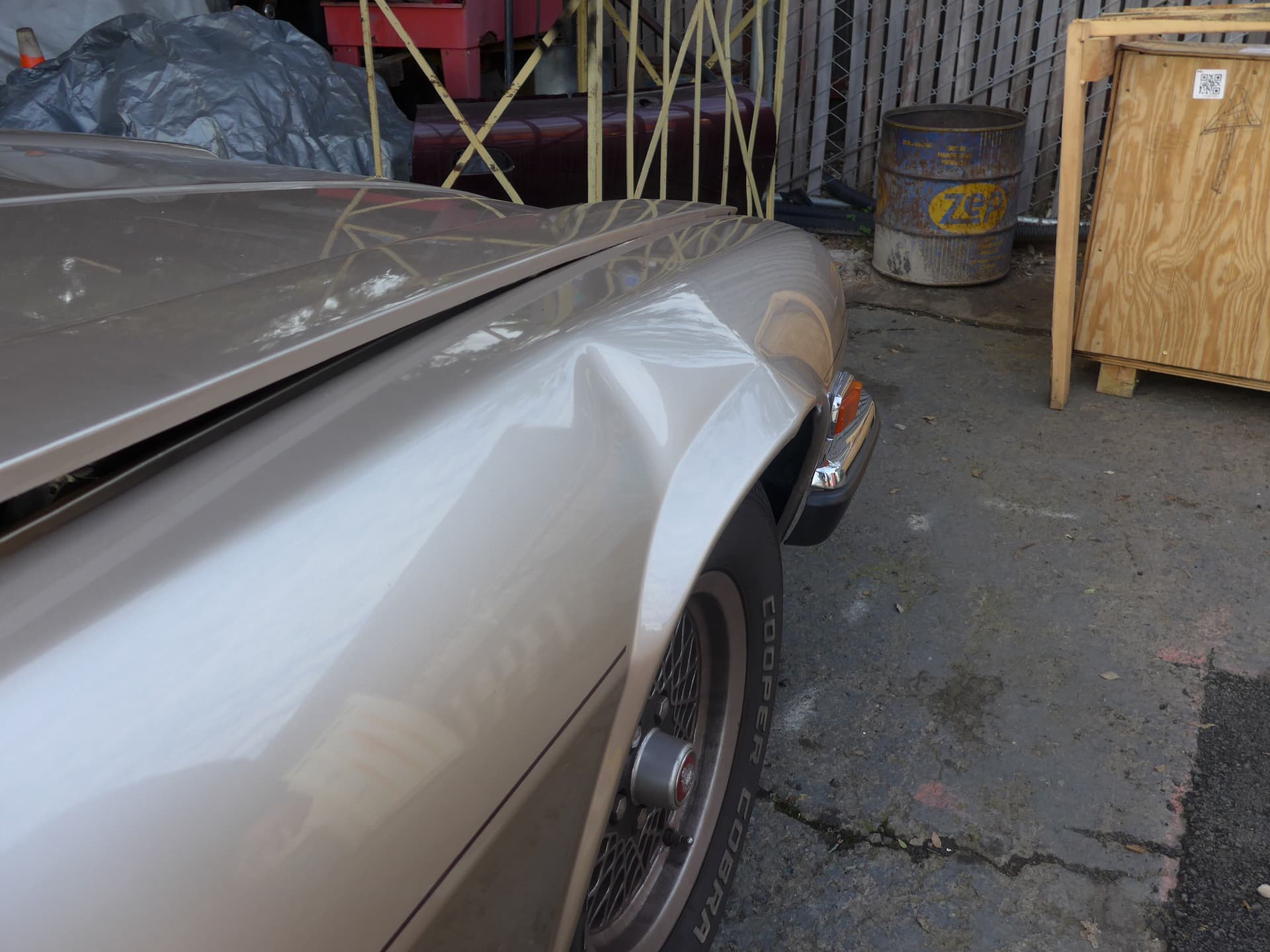My mechanic crashed my car - XJ-S - Jag-lovers Forums My mechanic crashed my car - XJ-S - Jag-lovers Forums