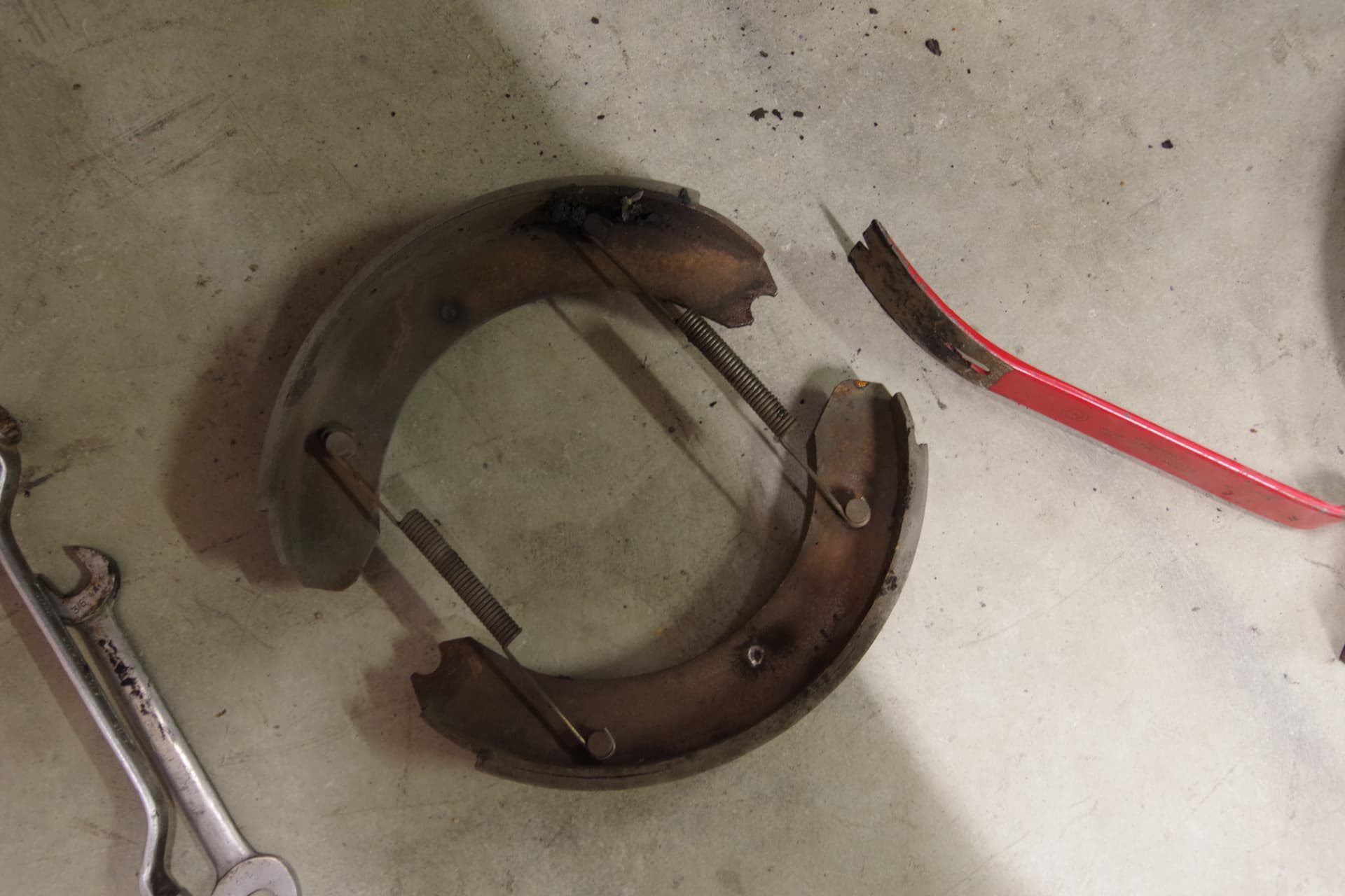 Brake shoes MKV - Pre-XK - Jag-lovers Forums
