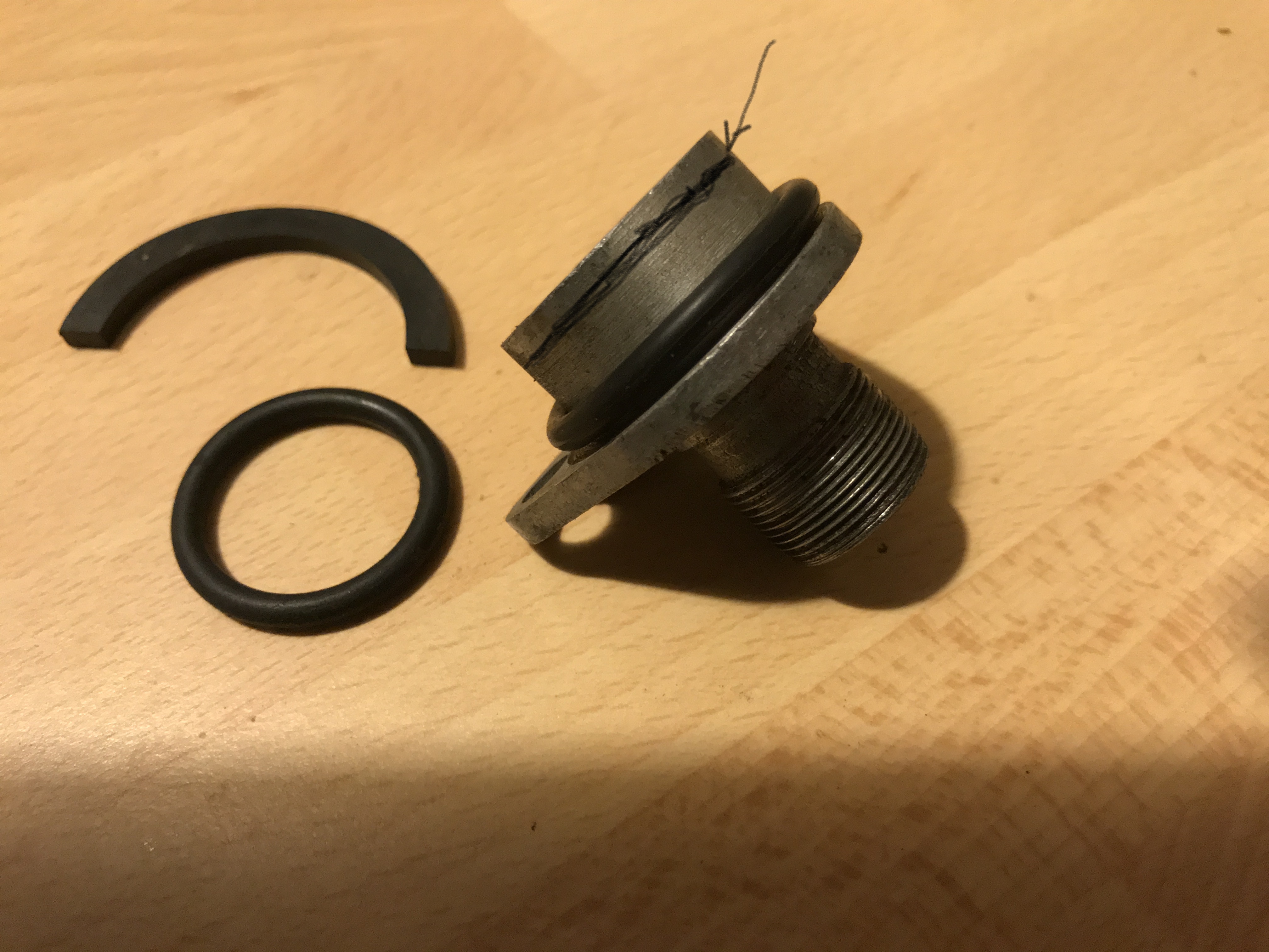 How to seal C19043? - E-Type - Jag-lovers Forums