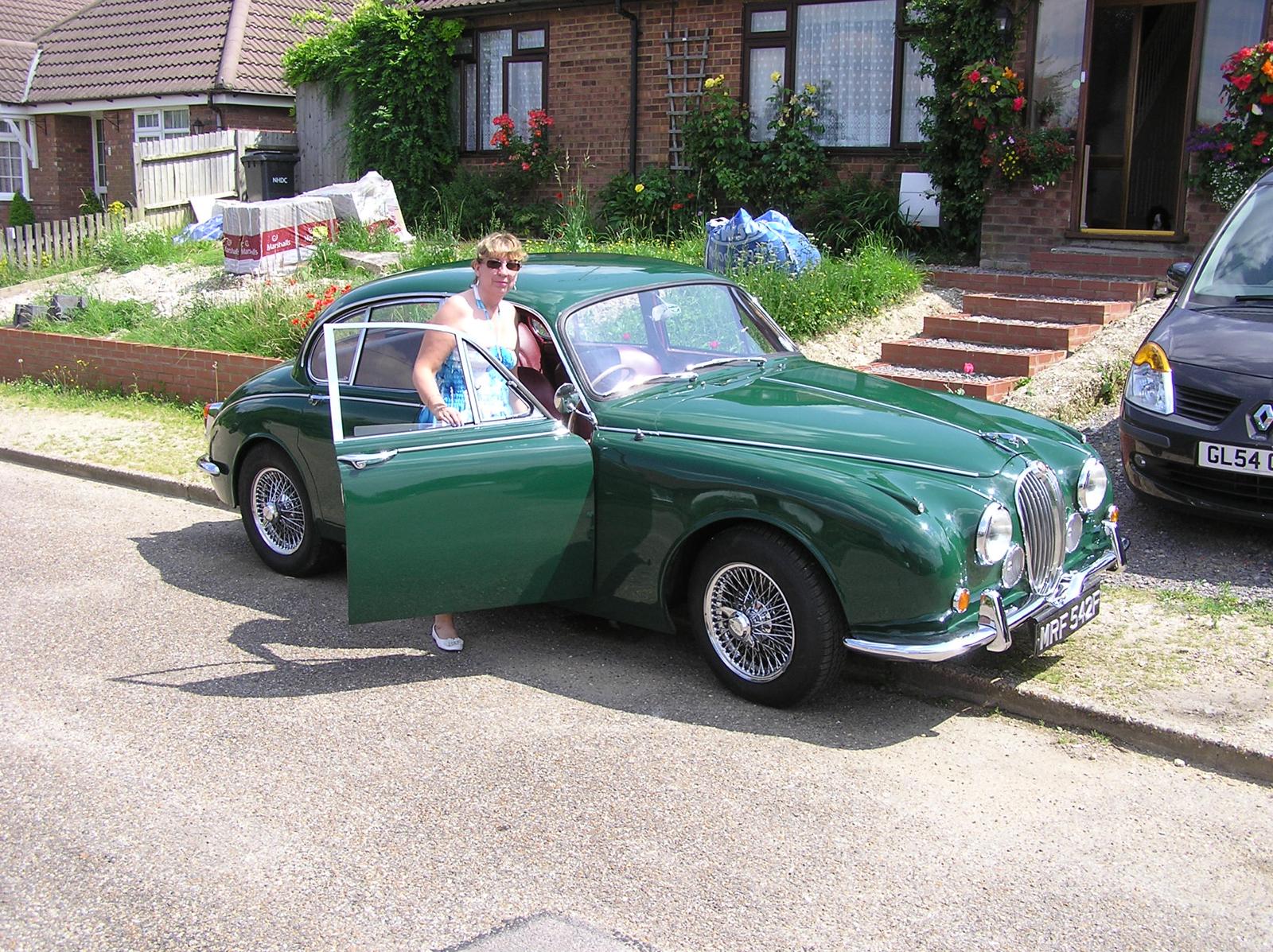 Cutting through time - Saloons - Jag-lovers Forums