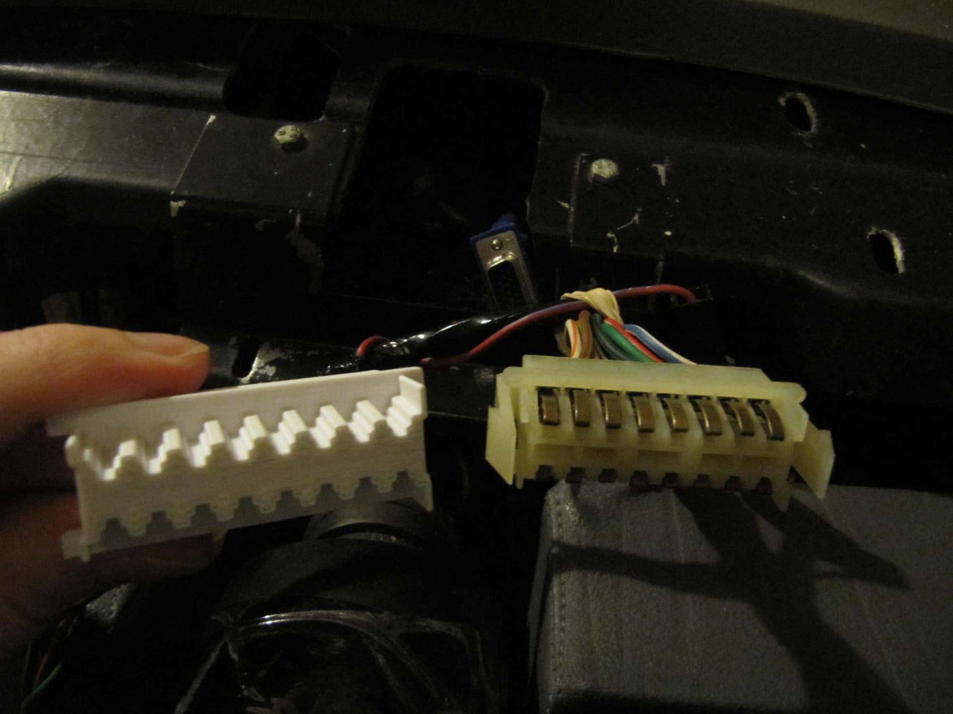 Pre-Facelift Instrument Panel Connector Part Numbers - XJ-S - Jag ...