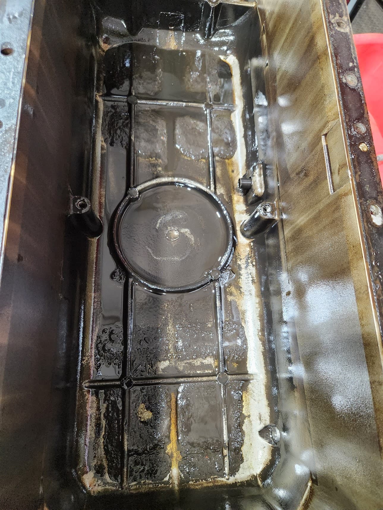 E Type Series 2. Cleaning your oil pan/sump without removing the pan ...