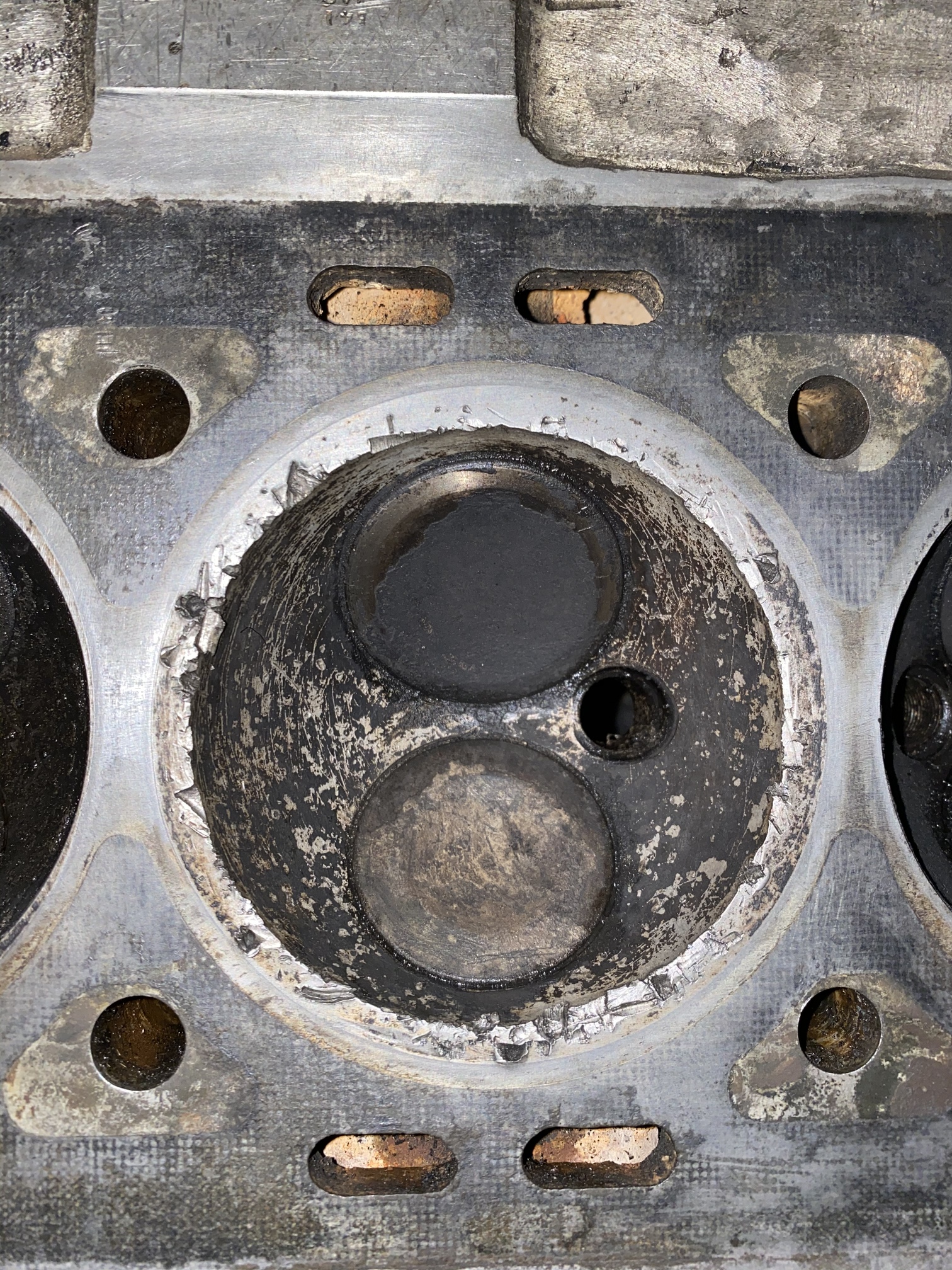Bizarre cylinder head face marks - Page 2 - XK-Engine - Jag-lovers Forums