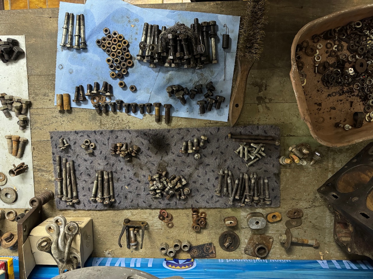 Some mystery bolts - solved - Saloons - Jag-lovers Forums