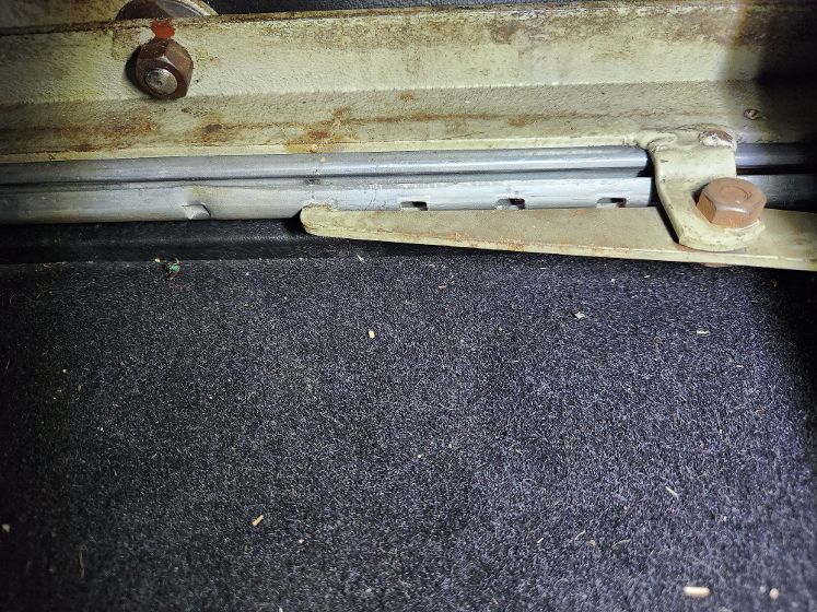 XK120 OTS seat runners - XK - Jag-lovers Forums