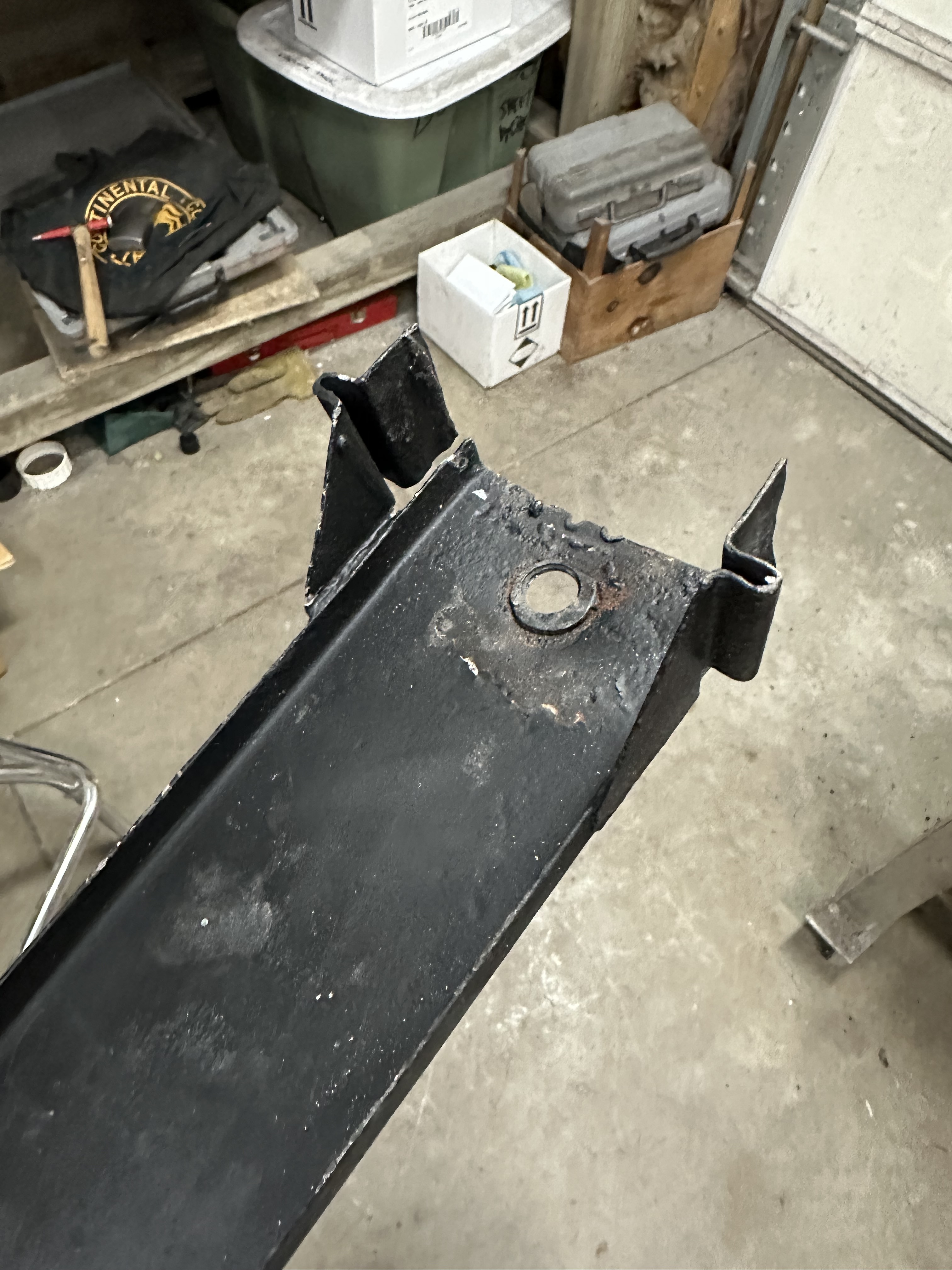 Radiator mounts - E-Type - Jag-lovers Forums