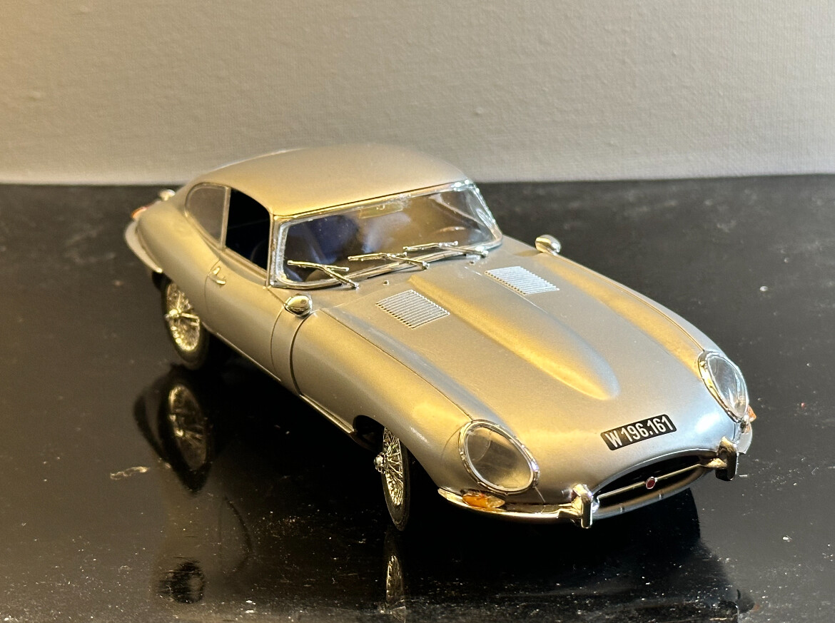 E Type model a long journey - Collectibles - Jag-lovers Forums