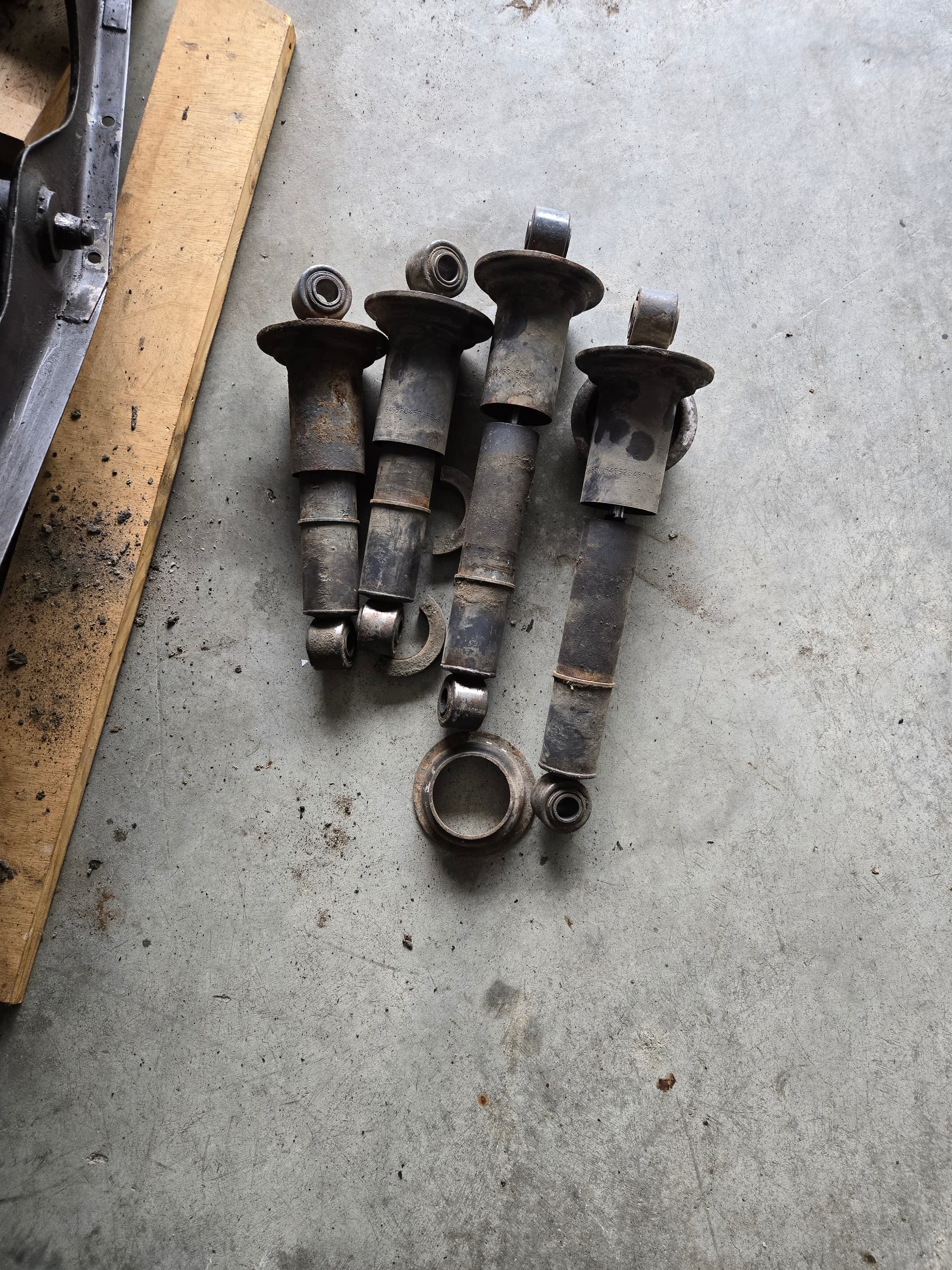 XJ12 S1 - Bringing back to live sleeping beauty after almost 50 years - Page 2 - XJ - Jag-lovers ...