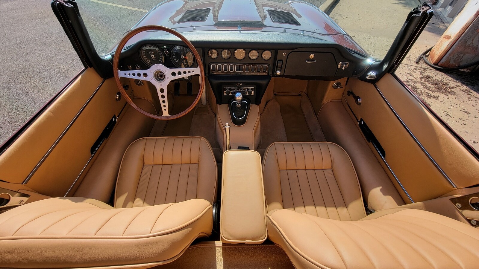 Interior almost completely done! 😍 - E-Type - Jag-lovers Forums