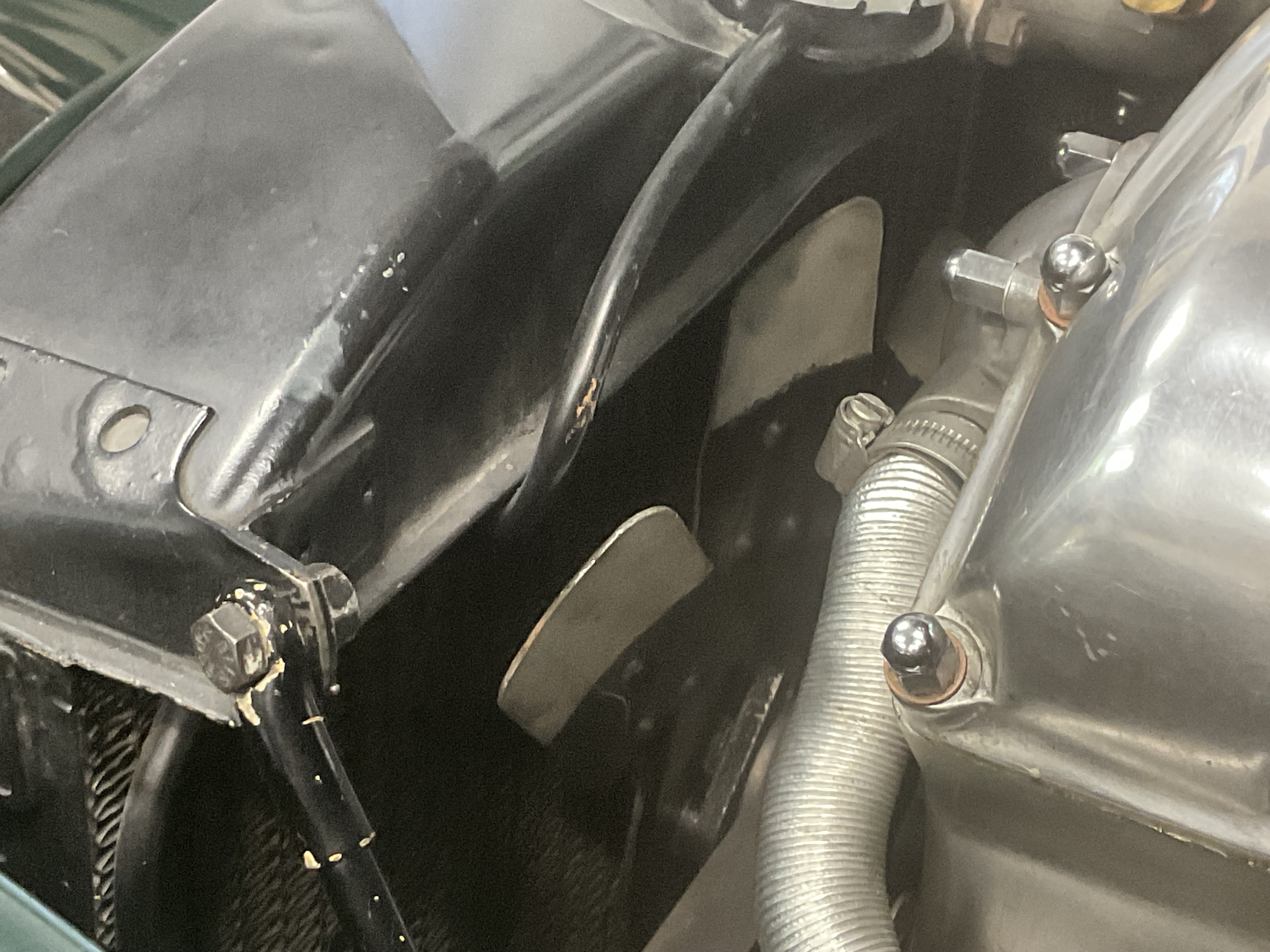 XK 120 overheating in traffic - XK - Jag-lovers Forums