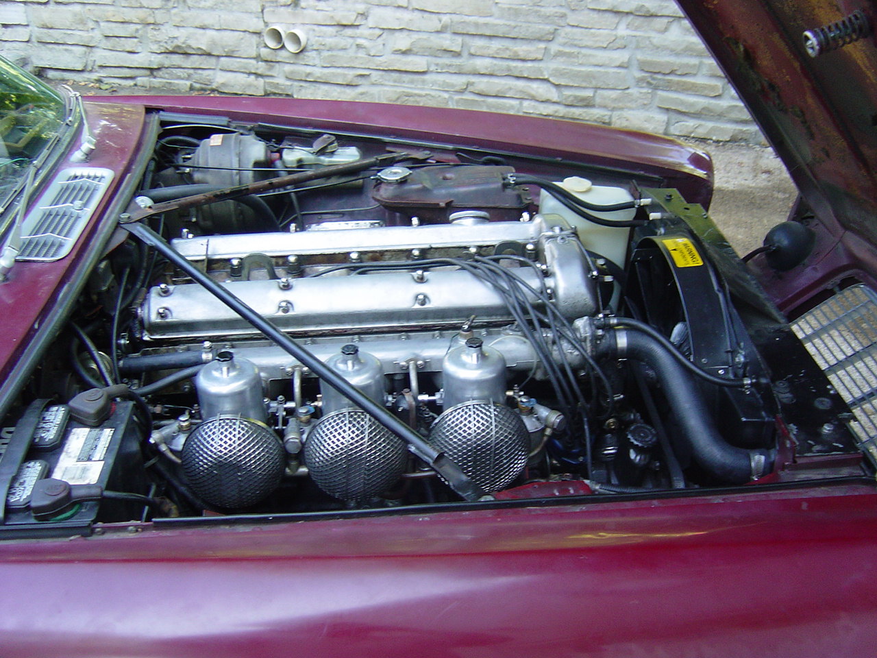 Modified 73 XJ6 Triple SU Manual Swap Build Thread - Page 2 - XJ - Jag ...